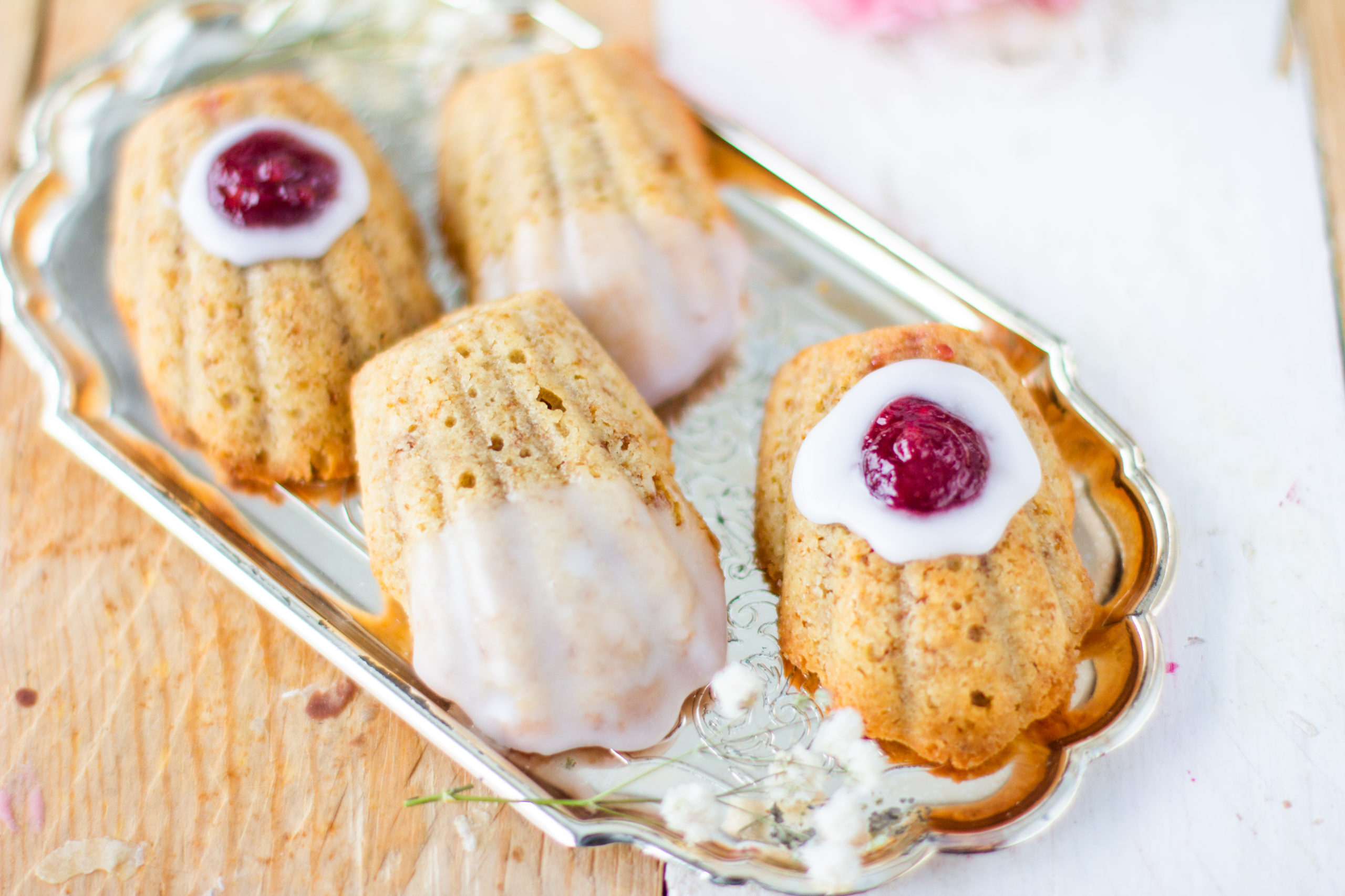 Madeleine-leivokset runebergintorttujen tapaan - Pullahiiren leivontanurkka