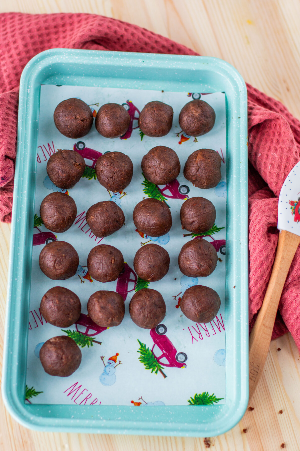 Minttusuklaiset kakkupallot - Mint Chocolate Cake Pops - Pullahiiren ...