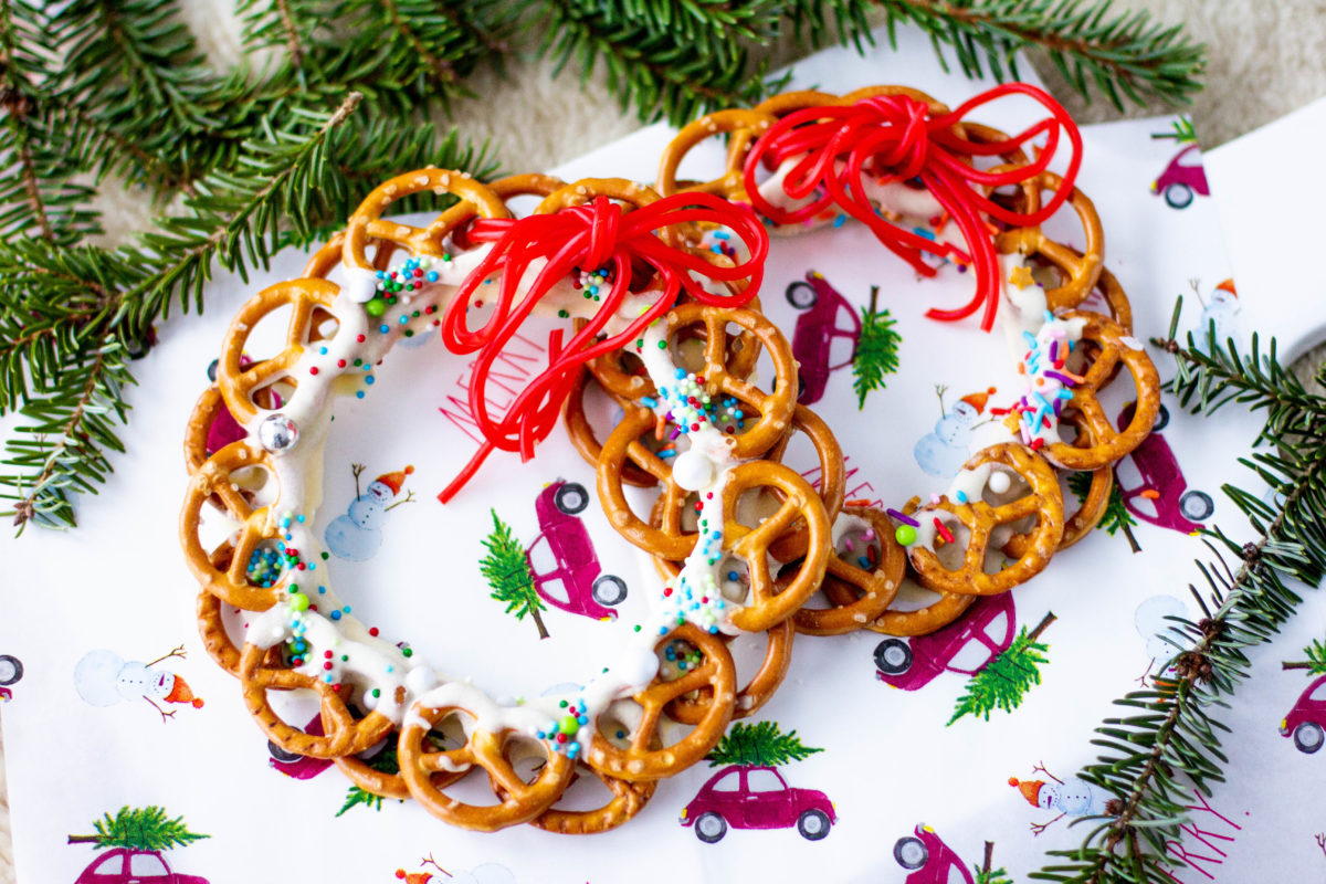 Helpot pretzel-kranssit - Pullahiiren leivontanurkka